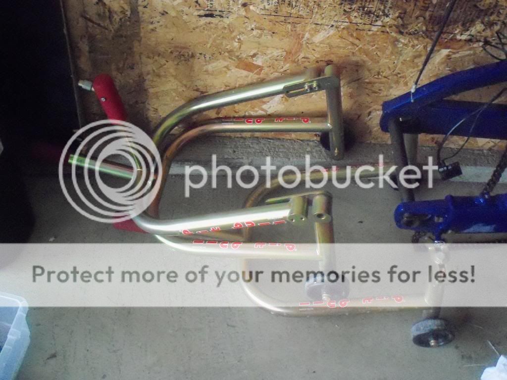 Front & Rear Pit Bull Stands | Yamaha R6 Forum: YZF-R6 Forums